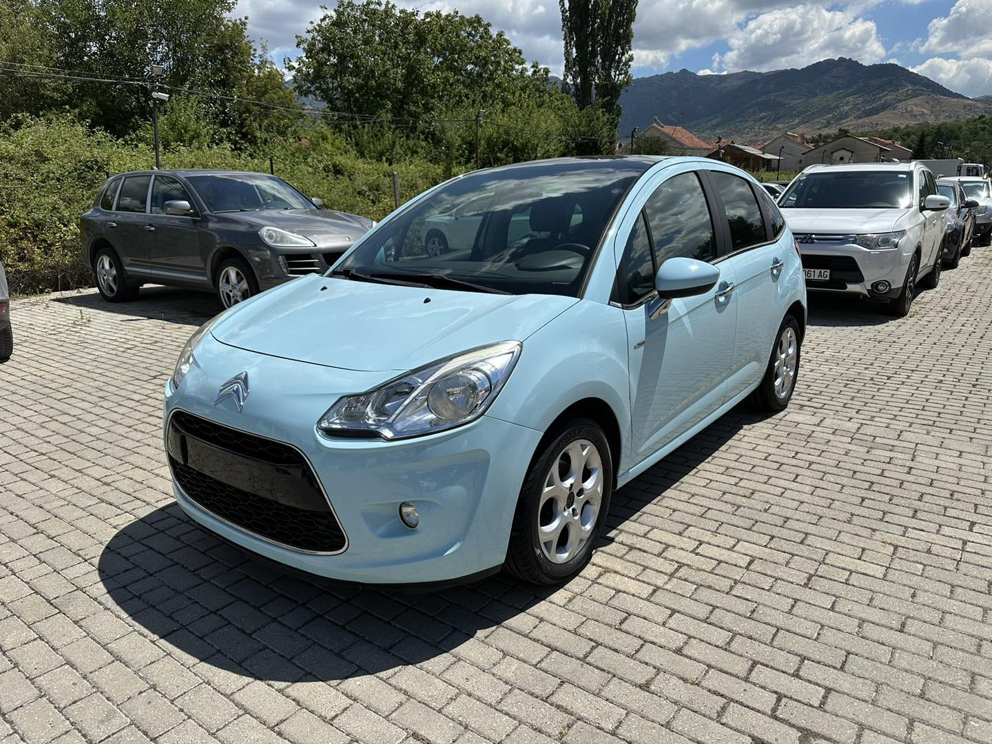 2011 Citroen C3 1.4 e-HDi 68 hp - vozi.com